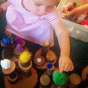 5 Toddler Play Ideas With Pom Poms